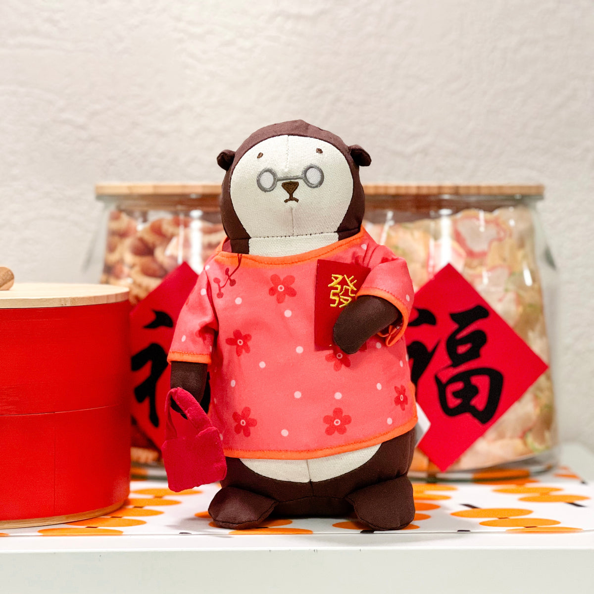 Gentle Pup Bishan the Otter Squeaker Toy | Kaypo Auntie – Gentle Pet Store